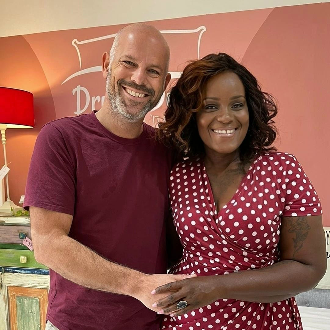 Drumi Dushi - Bedden Matrassen Toppers Kussens & Beddegoed